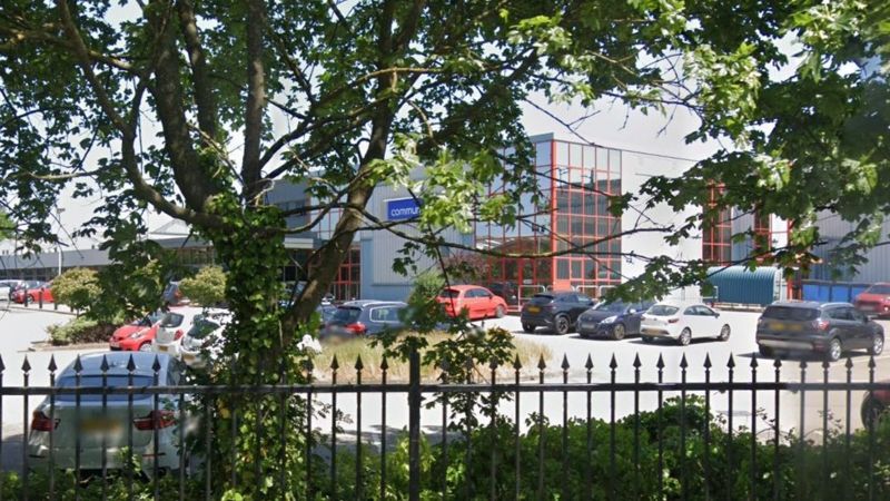 Communisis: Nearly 650 jobs lost as firm enters administration - BBC News