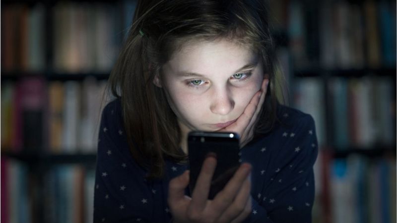 Momo challenge: 'Freaky game' described as hoax - BBC News