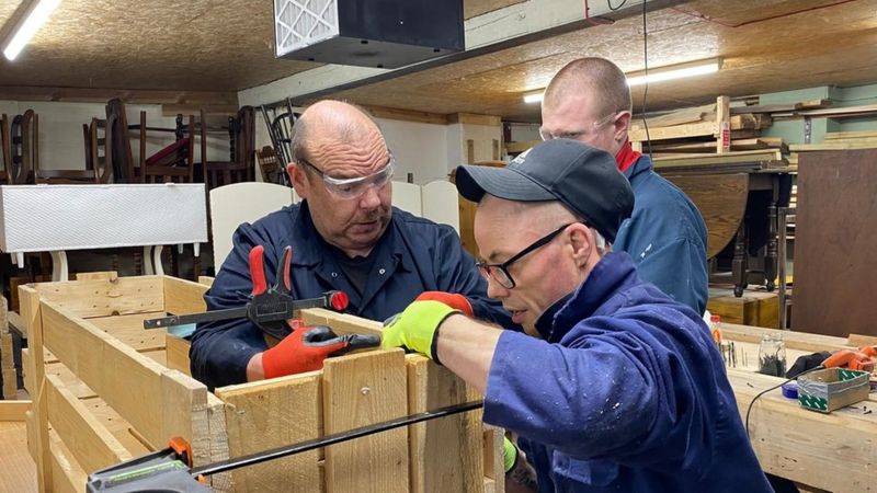 The Stoke-on-Trent furniture repair shop transforming lives - BBC News