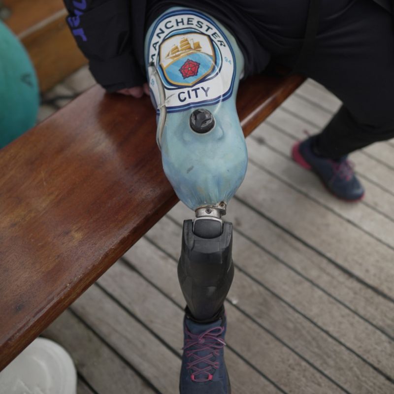 Iraq war 20 years on: 'I lost my leg, but I'd do it again' - BBC News