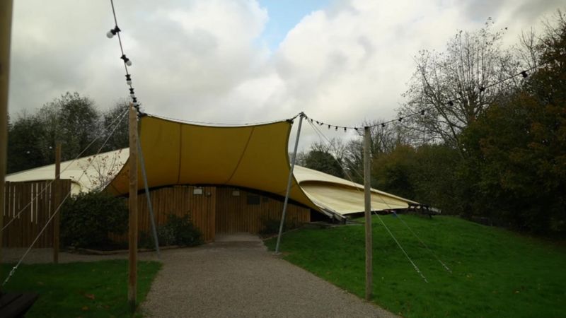 Canopy damage threatens Sterts Theatre's future - BBC News