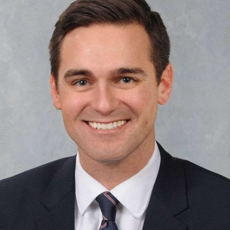 Illinois lawmaker Nick Sauer quits after 'catfishing' claim - BBC News