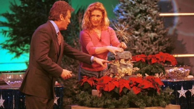 Generation Game memories: Cuddly toys and crazy tasks - BBC News