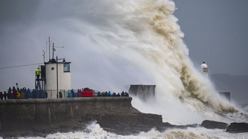 Storm Freya: What has happened and is it over now? - BBC Newsround