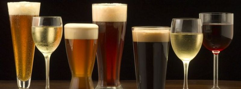 New alcohol guidelines: What you need to know - BBC News