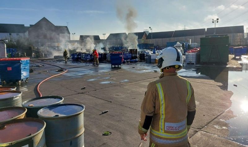 Cannock industrial fire: Reports of explosions - BBC News