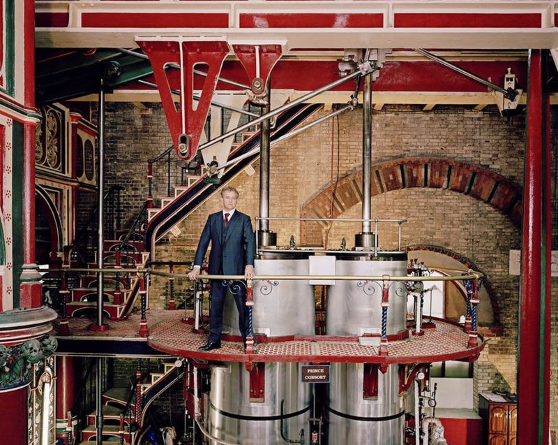 Rejected portraits live again - BBC News