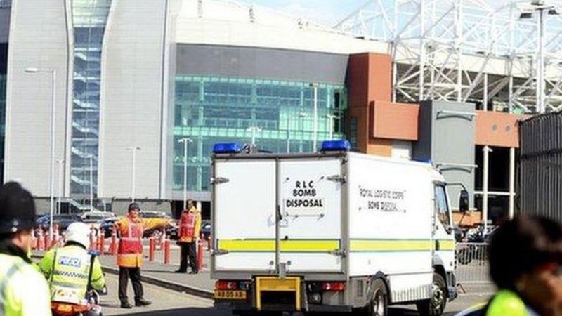 Old Trafford bomb error a 'devastating mistake' - BBC News