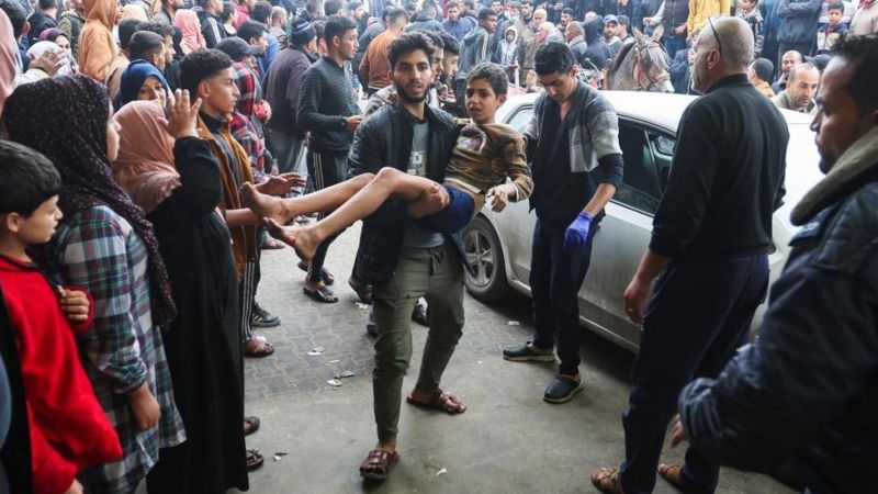 Teenage British-Israeli soldier Binyamin Needham killed in Gaza - BBC News