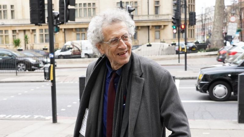 Piers Corbyn in court accused of calling NHS staff murderers - BBC News