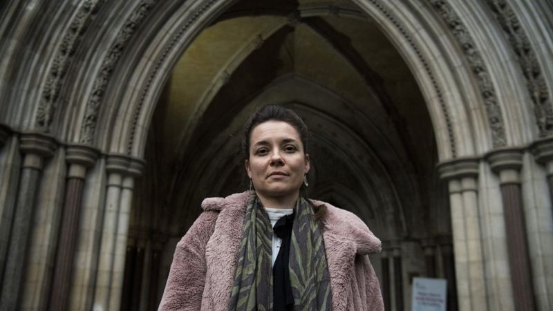 Brain-damaged Pippa Knight 'may be able to live at home' - BBC News