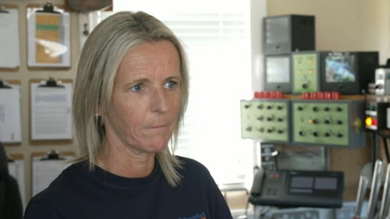 Network Rail launches South East campaign to recruit more women - BBC News