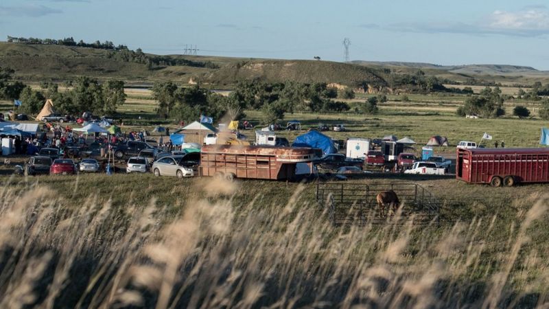Life in the Native American oil protest camps - BBC News