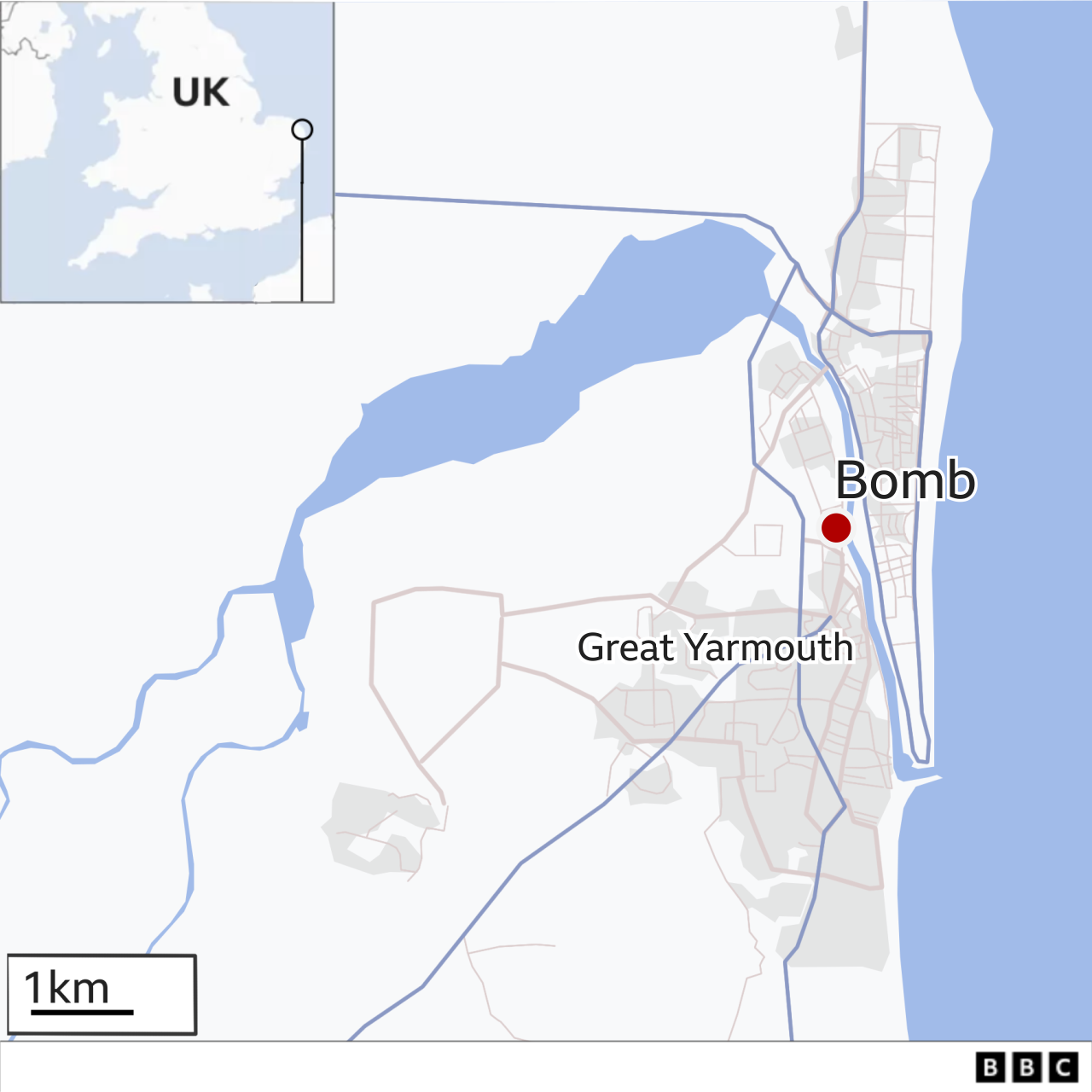 Great Yarmouth: Huge blast after unplanned WW2 bomb detonation - BBC News