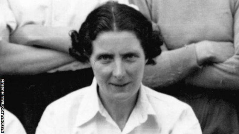 Lily Parr - trailblazer with a 'kick like a mule' - BBC Sport