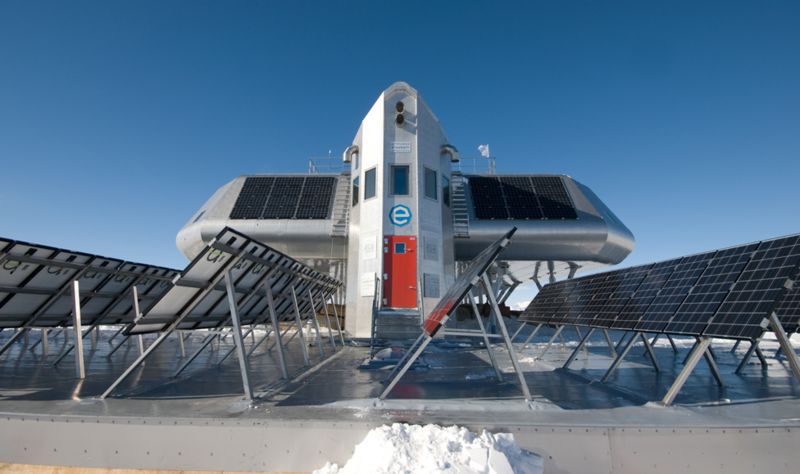 How Antarctic bases went from wooden huts to sci-fi chic - BBC News