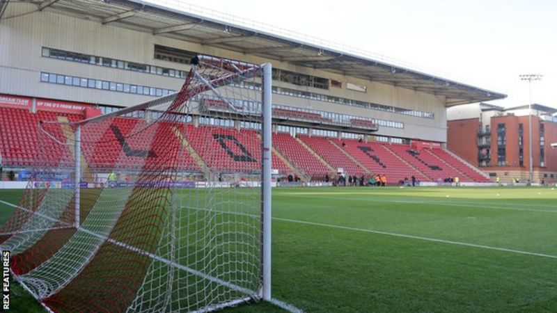 Justin Edinburgh: Leyton Orient to rename stand after former manager ...