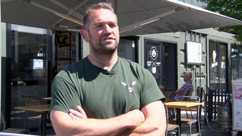 Wapping Wharf: Permanent building proposed to replace containers - BBC News