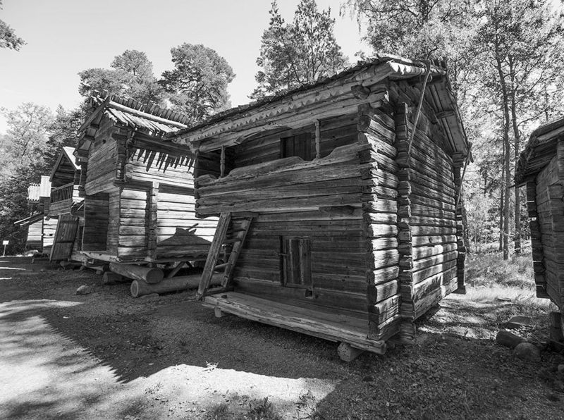 Your pictures on the theme of 'back in time' - BBC News