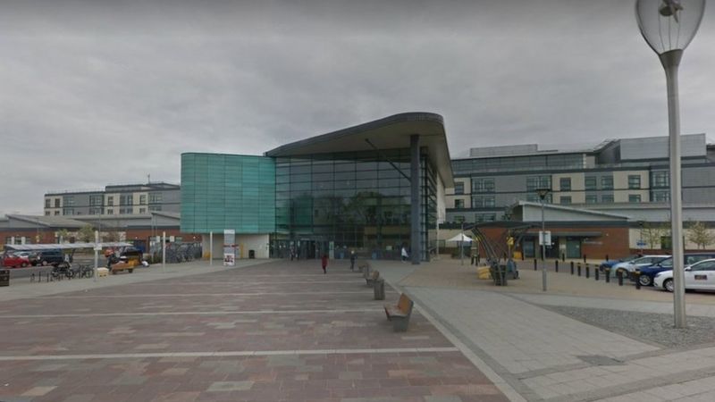 Royal Derby Hospital multi-storey car park plan moves forward - BBC News