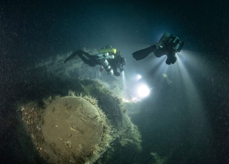 Divers identify wreck of ship sunk in 1918 off Orkney - BBC News