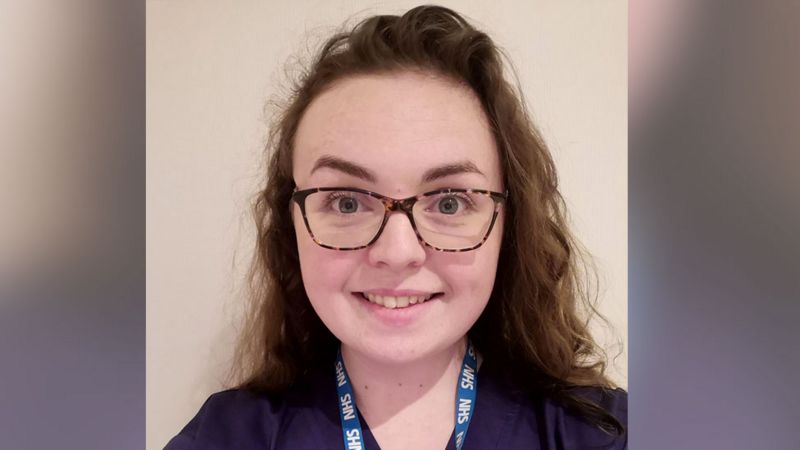 Contraception: Should the pill be sold over the counter? - BBC News