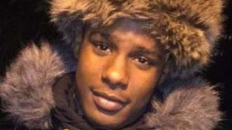 Camberwell stabbing: Drill rapper Incognito killed - BBC News