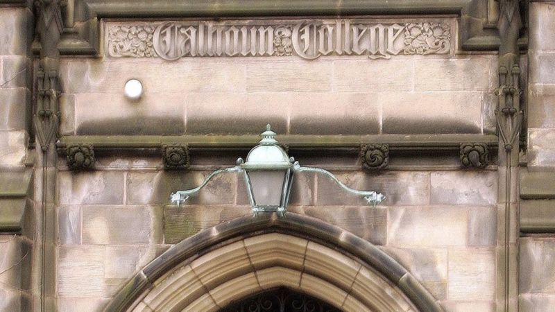 Yale renames Calhoun College amid controversy over slavery - BBC News