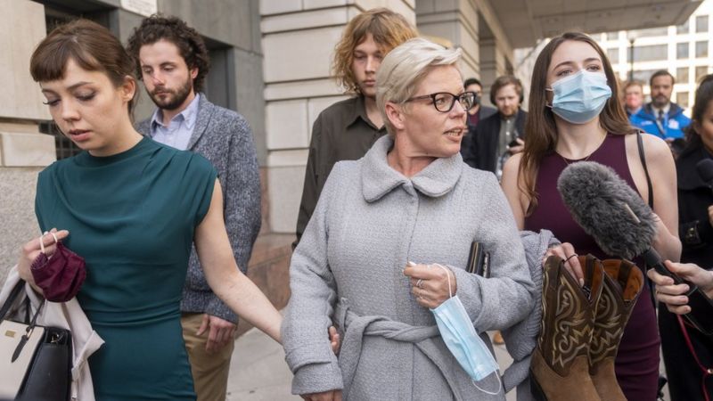 The Capitol riot trial that tore a family apart - BBC News