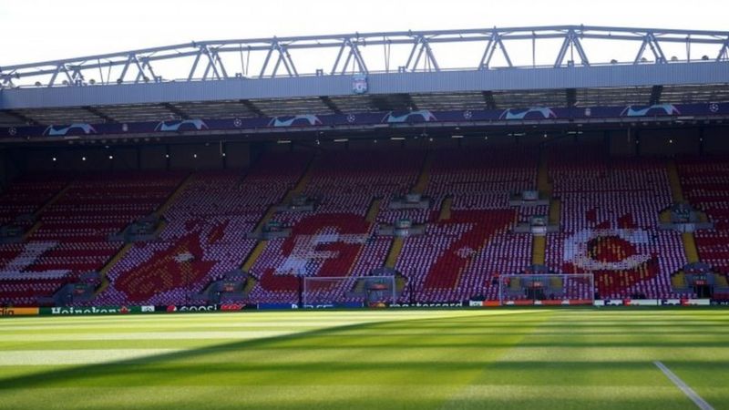 Liverpool FC fan dies before Champions League quarter final - BBC News