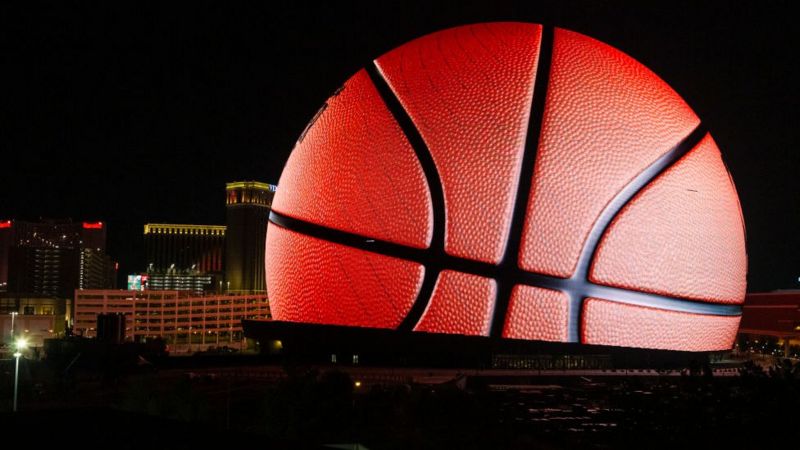 Las Vegas Sphere: Huge ball lights up US city skyline - BBC Newsround