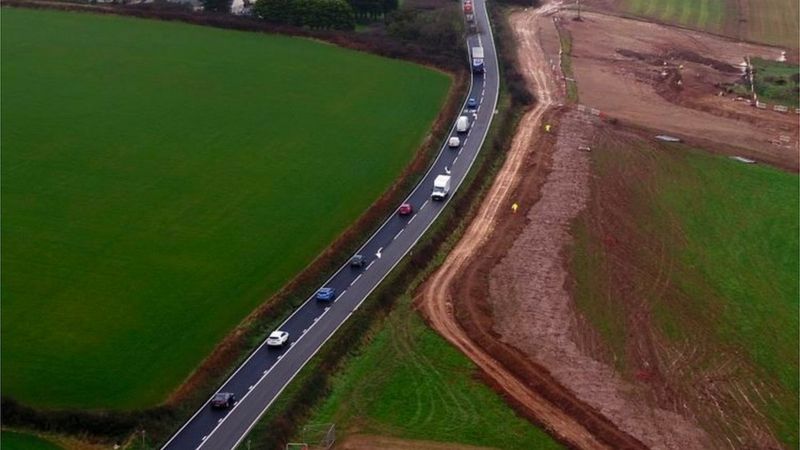 Ancient findings in Cornwall uncovered during A30 road upgrade - BBC News