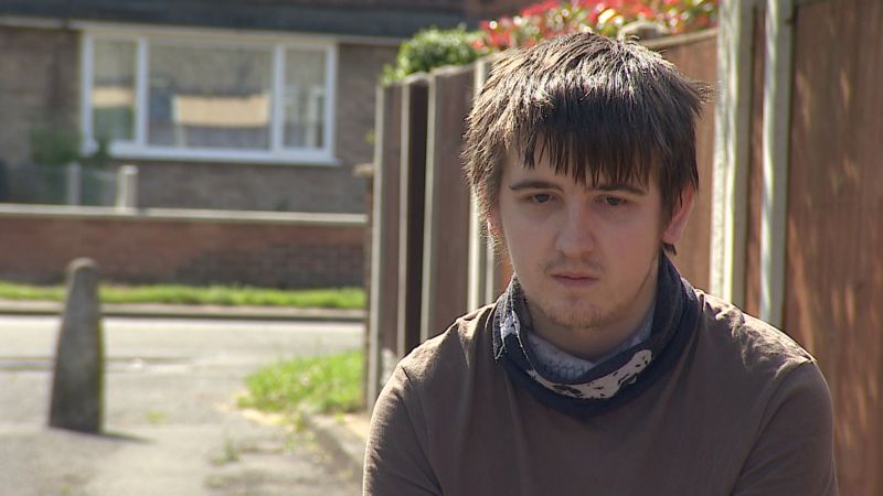 Bernadette Walker murder: Family 'kept going to police' - BBC News