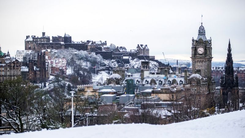 In pictures: Scotland in the snow - BBC News