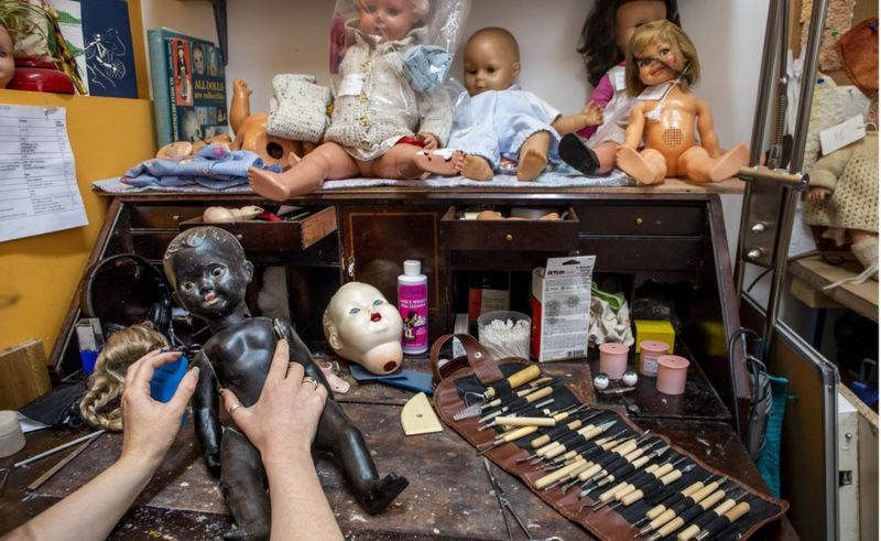 The Leith hospital where patients are broken Barbies and bears - BBC News
