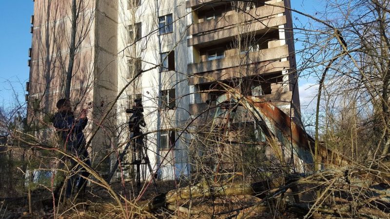 Chernobyl: 30 years in the exclusion zone - BBC News