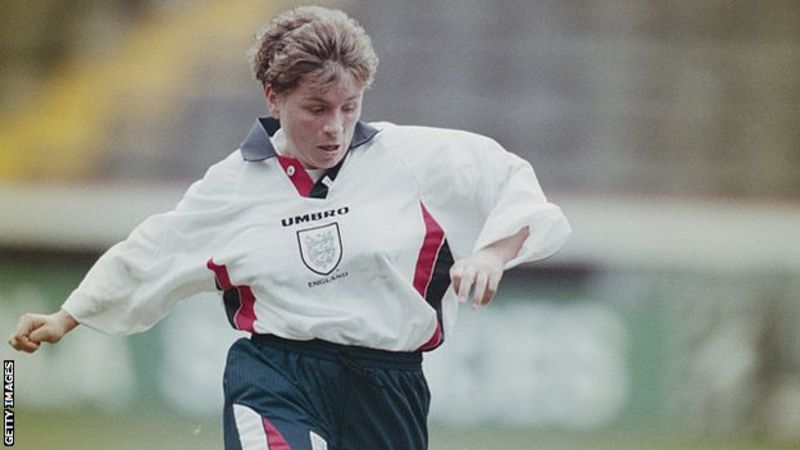 Women's FA Cup final: The evolution of women's football - BBC Sport