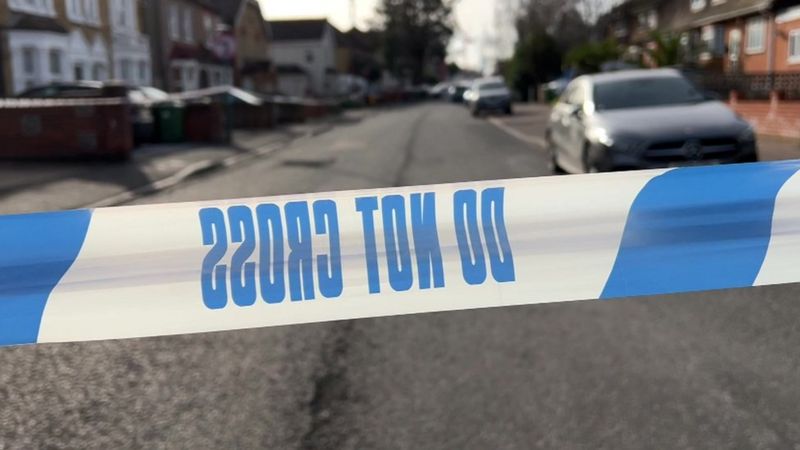 Erith shooting: Kai McGinley named as murder victim - BBC News