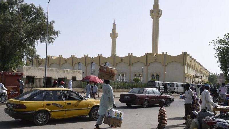 Will Chad's president be voted in for a fifth term? - BBC News
