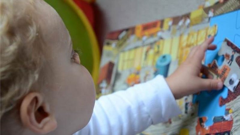 Cardiff University study on the science of hallucinations - BBC News