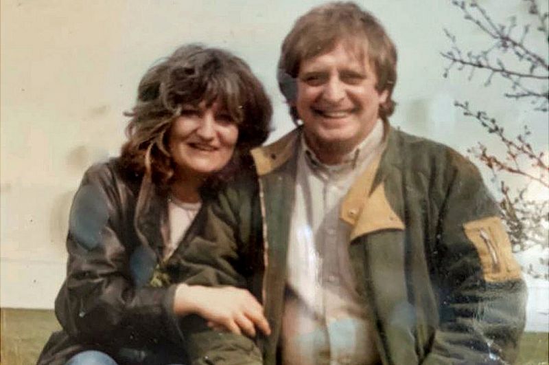 ‘I wrote my wife a poem every day for 25 years’ - BBC News
