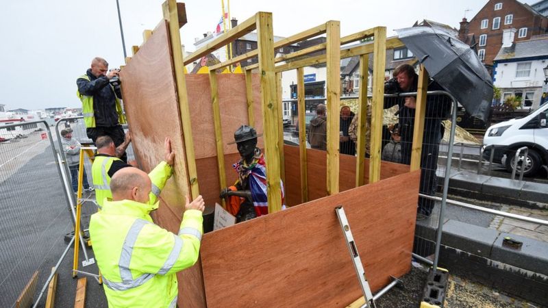 Black Lives Matter: Statues are falling but what should replace them ...