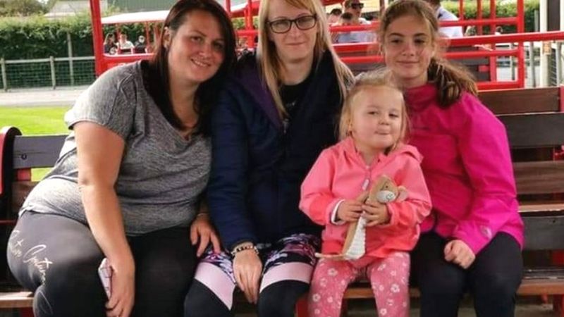Amputees want more help for limb loss mental anguish - BBC News