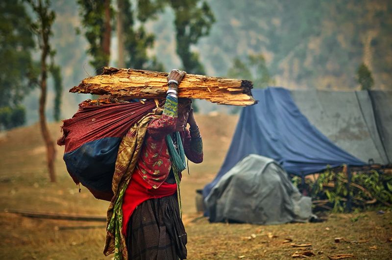 In pictures: The last nomadic people of Nepal - BBC News