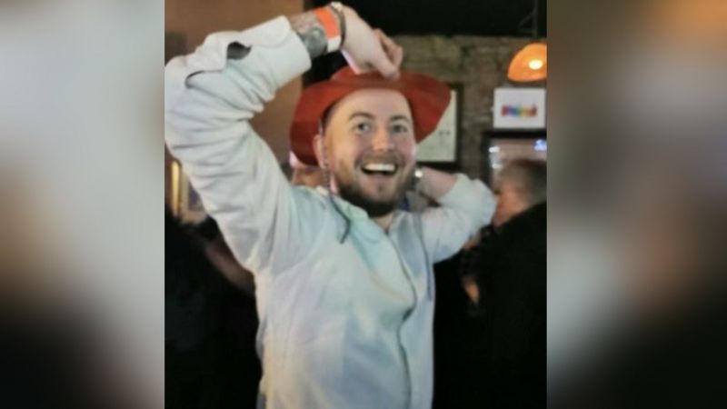 Newcastle United fan gets victory tattoo before EFL Cup defeat - BBC News