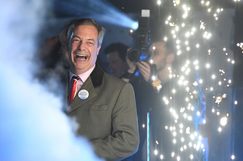 Brexit in pictures: The UK leaves the EU - BBC News
