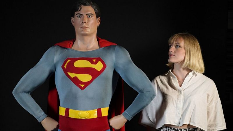 Rare TV and movie props up for auction - BBC Newsround