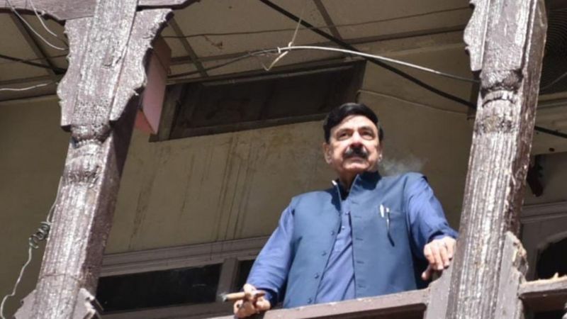 بدھاں بائی کی ’سہگل حویلی‘ شیخ رشید احمد کی لال حویلی کیسے بنی؟ - BBC ...