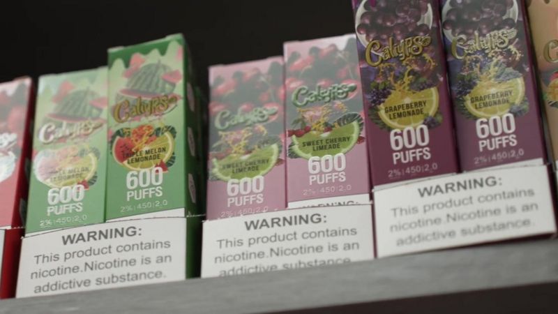 Market flooded by unsafe vapes aimed at children - BBC News