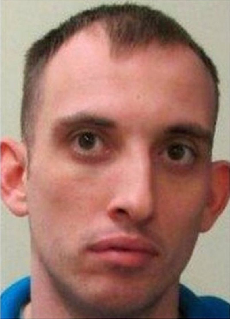 Nottingham Prison deaths: Inmate was 'skin and bones' - BBC News